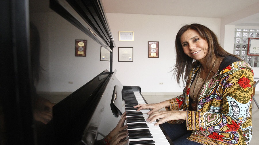 Julie Freundt, 30 años de carrera artística | TVPerú