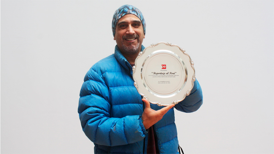 Manolo del Castillo y Sonaly Tuesta reciben reconocimiento por sus 20 ...