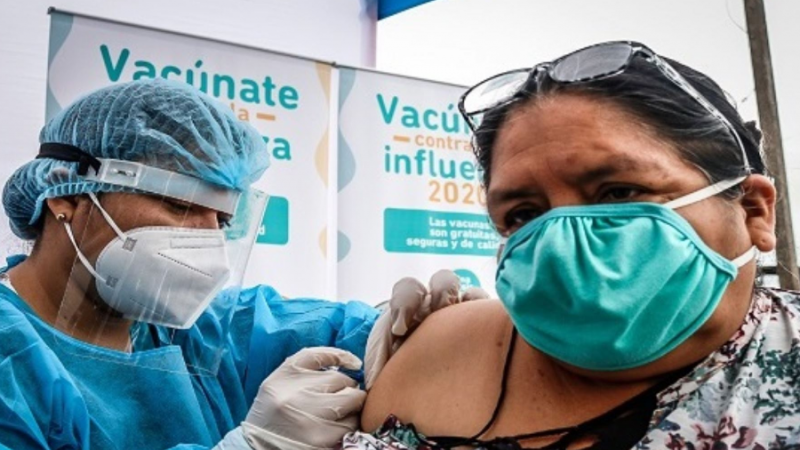 Vacunan A 600 Niños Y Adultos Mayores Contra Influenza Y Neumococo En